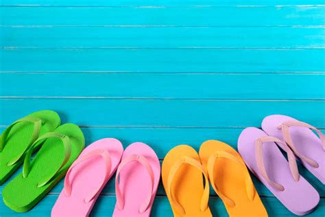 子ども用ビーチサンダルはどう選ぶ？何歳から履かせていいの？タイプ別おすすめアイテム12選 Ikumama｜ママライフを楽しもう
