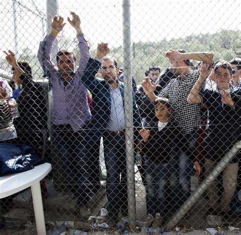 Flüchtlingskrise Flüchtlinge verweigern direkte Flüge in andere EU