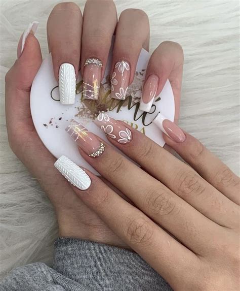 Pin By Bethany Taguilas On Nails Tings Fake Nails Designs Acrylic
