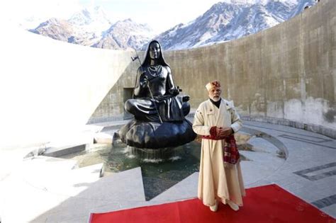 Pm Modi In Kedarnath Badrinath Here Are Some Photos Of The Visit