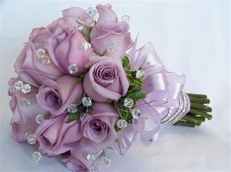 Purple Roses Bouquet Of Flowers At Robert Greggs Blog
