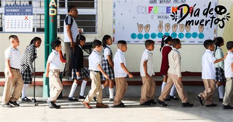 Día de Muertos La SEP suspenderá clases el de noviembre