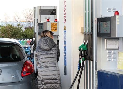Vlada Objavila Nove Cijene Goriva NACIONAL HR News Portal