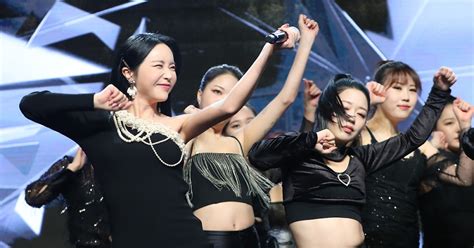 쇼케이스 나선 홍진영