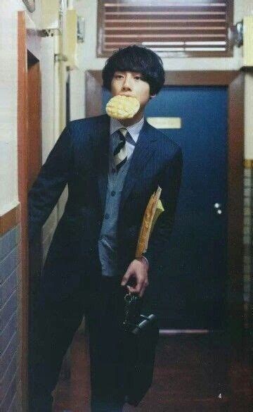 Sakaguchi Kentaro 坂口健太郎 On Twitter Human Poses Reference Pose