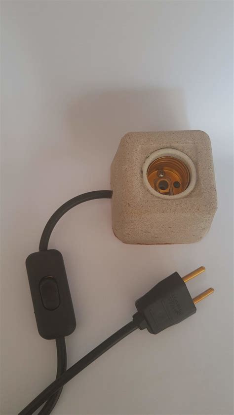 Luminária de Concreto Cimento produzida artesanalmente Elo