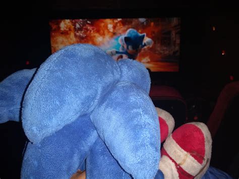 Sonic Watching The Sonic Movie By Redminidragon On Deviantart