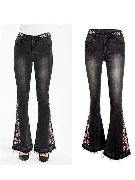 Classic Trendy Embroidery Flower Black Flare Jeans