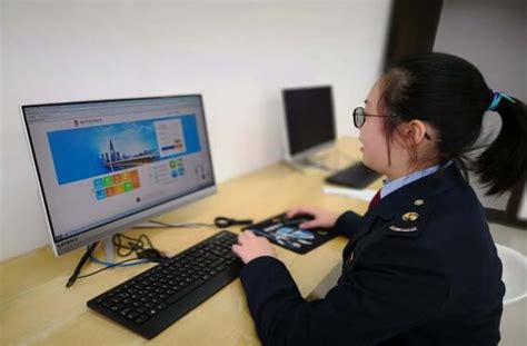 办税就靠这张脸啦！福州实现“线上线下”刷脸实名认证办税！