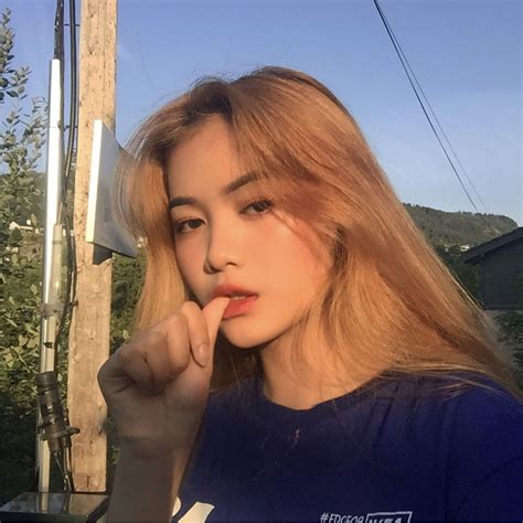 Glowy Makeup Look Ig Papaamandaa Glowy Ulzzang Goldenhour Asian