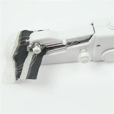 Singer Portable Stitch Sew Hand Held Quick Sewing Machine Handy
