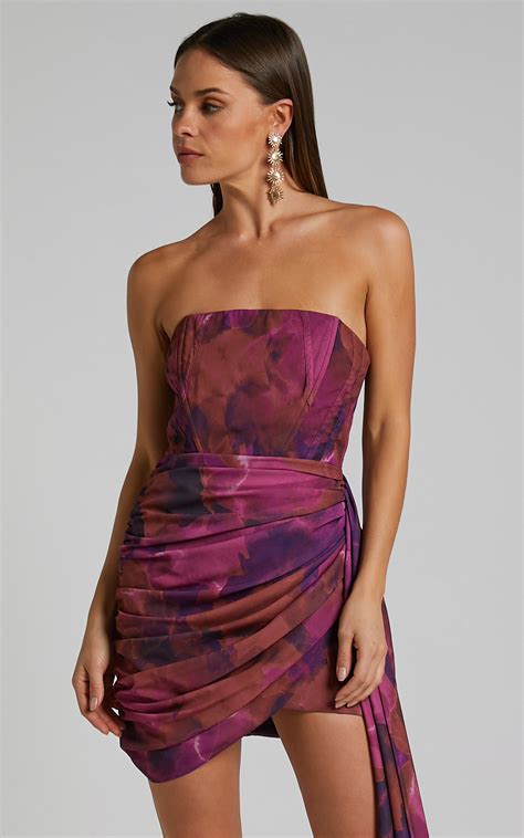 Eudine Mini Dress Strapless Structured Sash Detail Dress In Blurred
