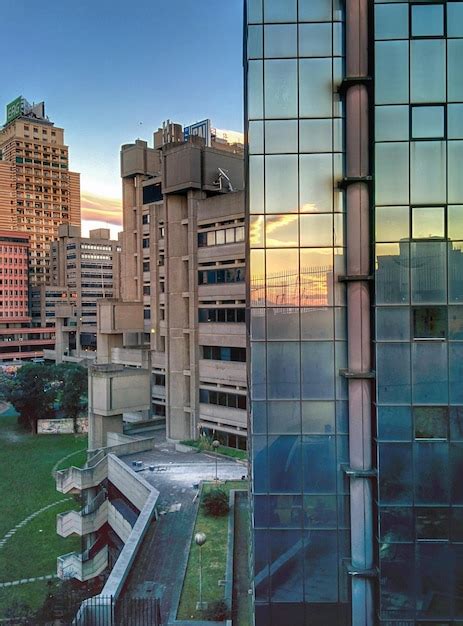 Edificios Modernos En La Ciudad Foto Premium