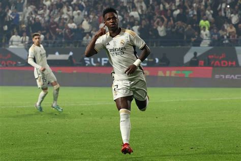 Real Madrid Goleia Barcelona Com 3 Gols De Vini Jr E Conquista 13ª
