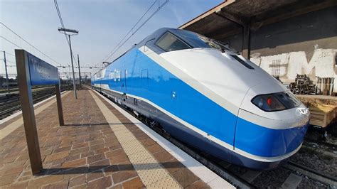E 414 Di Trenitalia Nella Nuova Livrea Intercity YouTube