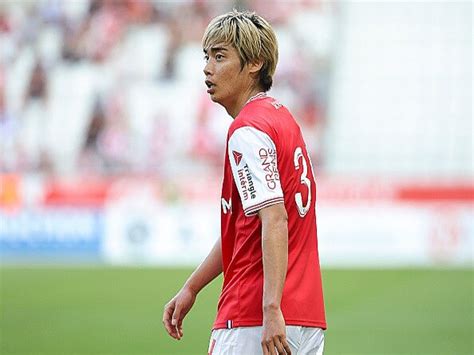 11試合でレッドカード「8枚」の大荒れ 伊藤純也所属のスタッド・ランス 2022年10月18日掲載 ライブドアニュース