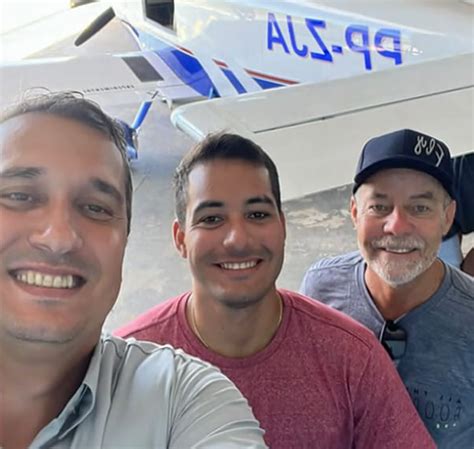 Avião De Pequeno Porte Faz Pouso De Emergência Em Aeroporto Desativado