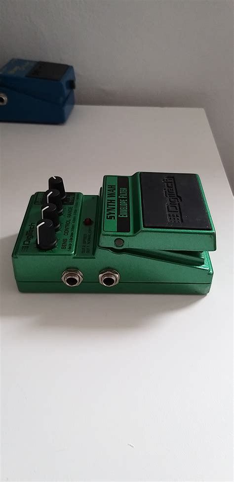 Synth Wah Digitech Synth Wah Audiofanzine