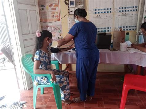 ကျိုက်မရောမြို့နယ်၌ ကိုဗစ် ၁၉ ရောဂါကာကွယ်ဆေး ပဉ္စမအကြိမ် ထိုးနှံပေးလျက