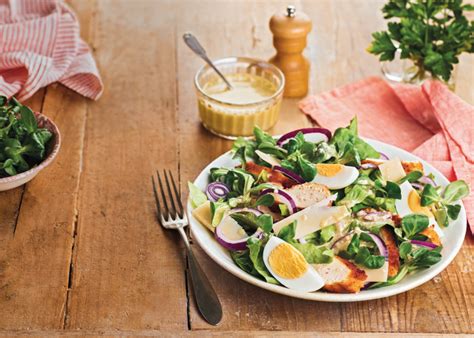 7 ensaladas de verano fáciles de plato único saludables saciantes y con vinagretas diferentes