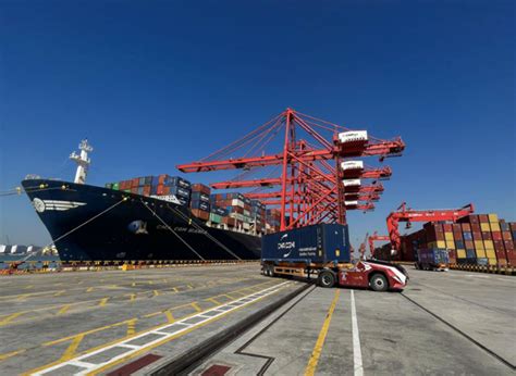 Deliver Safe Efficient Green And Scalable Intelligent
