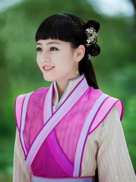 浓颜系典范，合作7次，高伟光迪丽热巴让晋江娱乐圈文走进了现实
