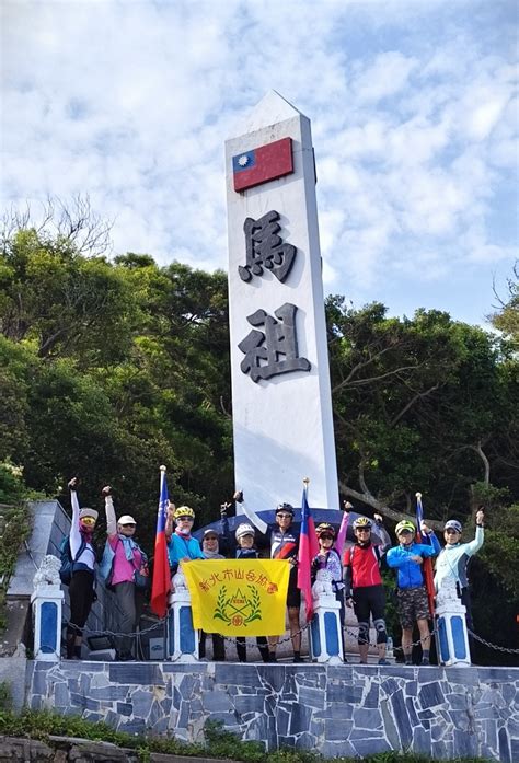 唐棣 唐棣 Added A New Photo