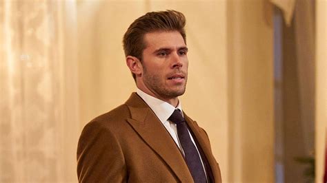 The Bachelor Preview Zach Implements A No Sex Rule During Fantasy