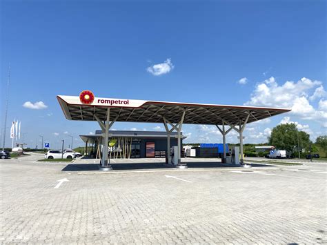 Rompetrol Deschide Dou Noi Centre Integrate De Servicii Pe Autostrada
