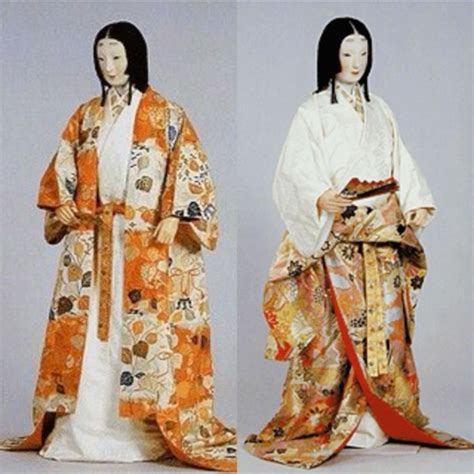 Muromachi Period Kosode And Uchikake Muñecas Japonesas Kimonos De Moda