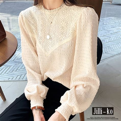 Jilli Ko 圓領蕾絲肌理上衣 杏色 長袖 Yahoo奇摩購物中心