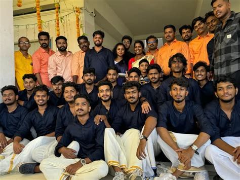 ʀᴏʏᴀʟᴍᴇᴄʜ 2ᴋ21 ആരവം 2k24 ️ Instagram