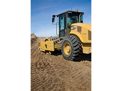 Новый Каток Cat Cs68b с ценами от дилеров