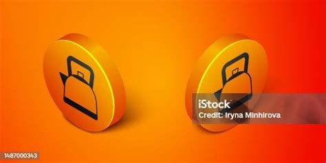 주황색 배경에 분리된 손잡이 아이콘이 있는 아이소메트릭 주전자 찻주전자 아이콘입니다 주황색 원 버튼 벡터 3차원 형태에 대한 스톡 벡터 아트 및 기타 이미지 Istock