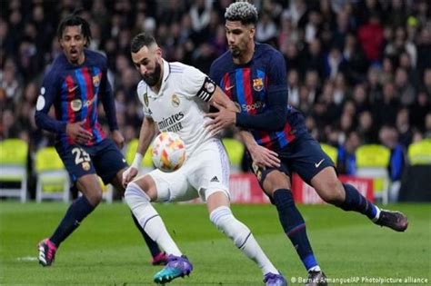 مشاهدة مباراة برشلونة ضد ريال مدريد بث مباشر في الكلاسيكو الإسباني مصر 24