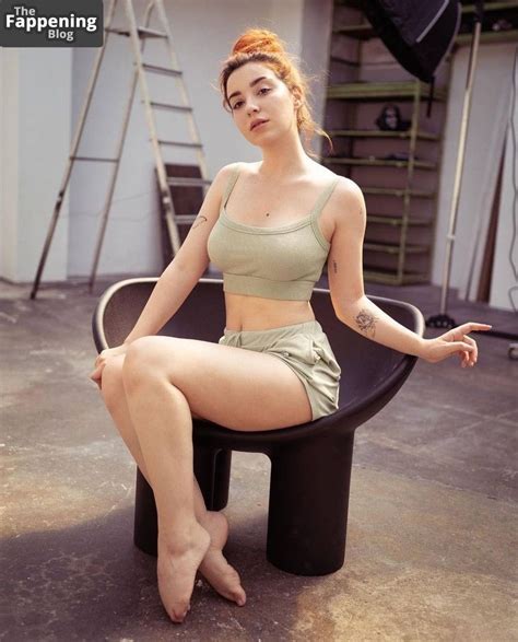 Anni The Duck Fappening