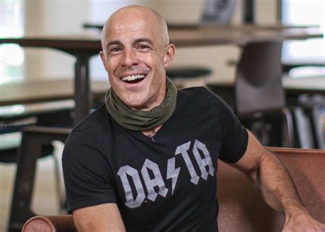 Eric Roza Qui Est Il