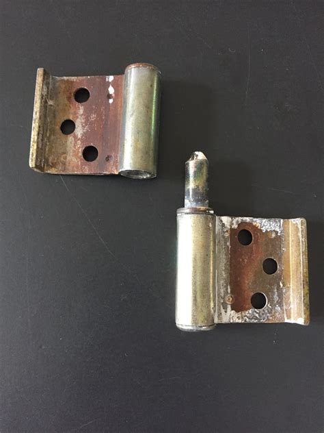 fjern maling og rust på metalbeslag lav det selv dk