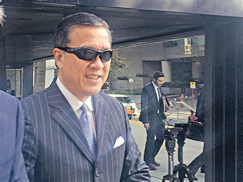 張震遠涉欺詐再提堂 辯方索要110盒文件 晴報 港聞 新聞 D180228