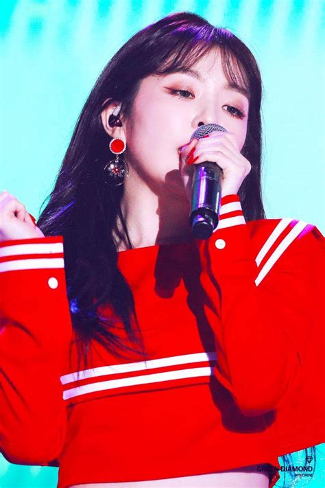 레드벨벳 얼굴깡패 아이린  인스티즈 Instiz 이슈 카테고리