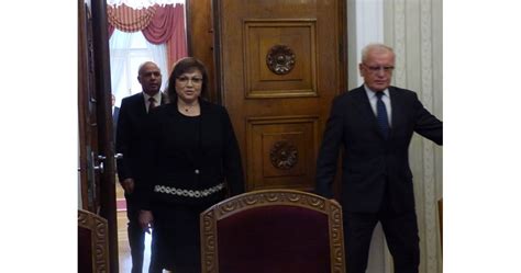 Мандат на БСП прилича на опит за правителства а не обратното