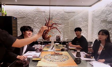 수니그룹 남순 초고급 오마카세 4명 자리 정하기 ㅋ 숲 SOOP 에펨코리아