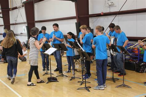Mvcs Middle School Sports Pep Rally School Sports Middle School Pep