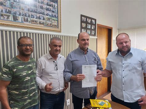 Visita A Prefeitura De Uru O Prefeito Robson Forte Vi Flickr