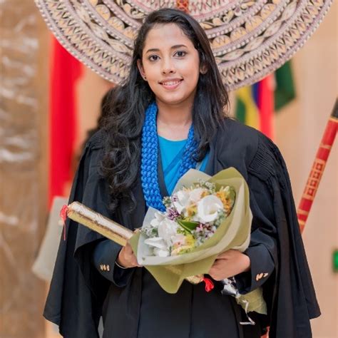 dinithi navodya bandara pushpadana girl s college kandy australia