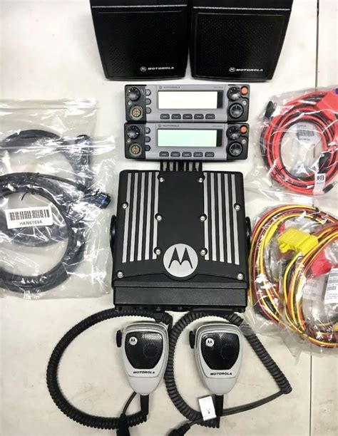 Motorola XTL5000 UHF 440 512 MHz P25 Remote Mount Dual Head Mobile Radio