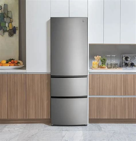 Ge 119 Cu Ft Bottom Freezer Counter Depth Refrigerator With Compact