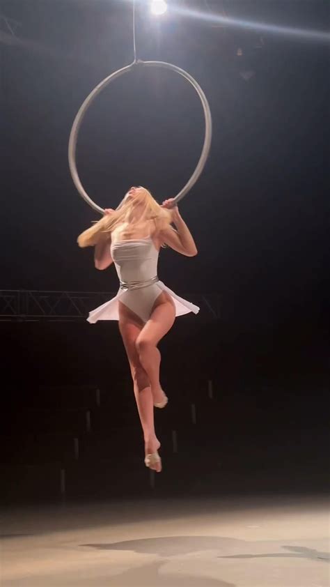 Видео Пин от пользователя AlayJas 알라야스 이현 на доске Dance sport 춤과