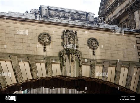Opening Hours Birmingham Museum And Art Gallery Birmingham🕺