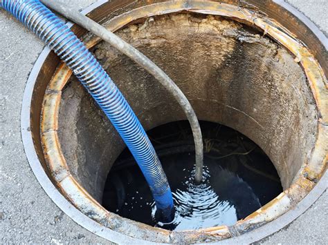 高市鹽埕區地下電纜遭竊剪 台電增派人力搶修中 蕃新聞